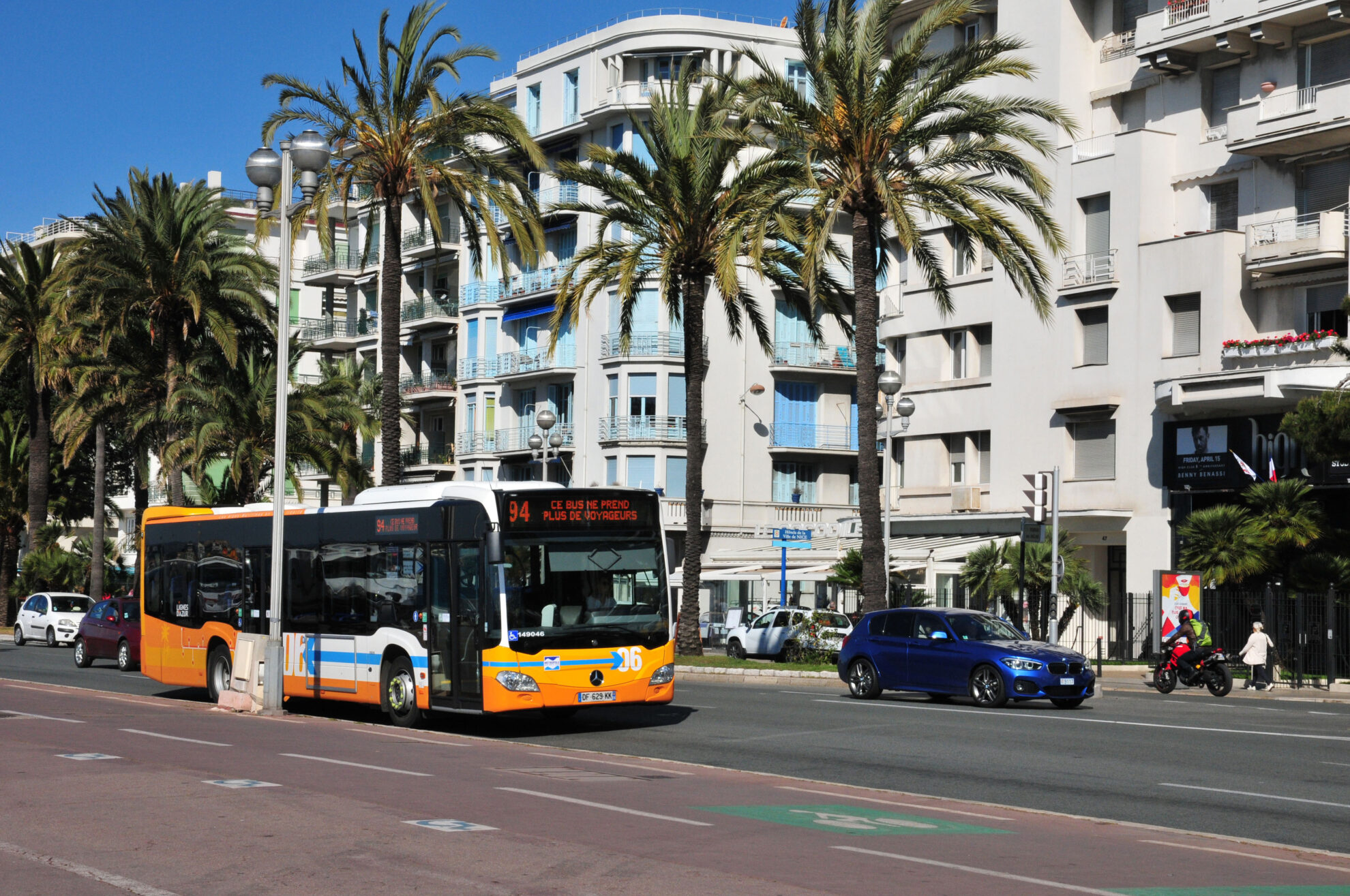 Hur tar du dig från Nice flygplats Côte d'Azur till centrum av staden?